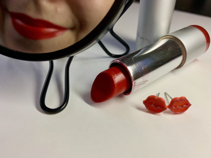 3D Printed Lips Stud Earrings || Sustainability Meets Fun at R+D