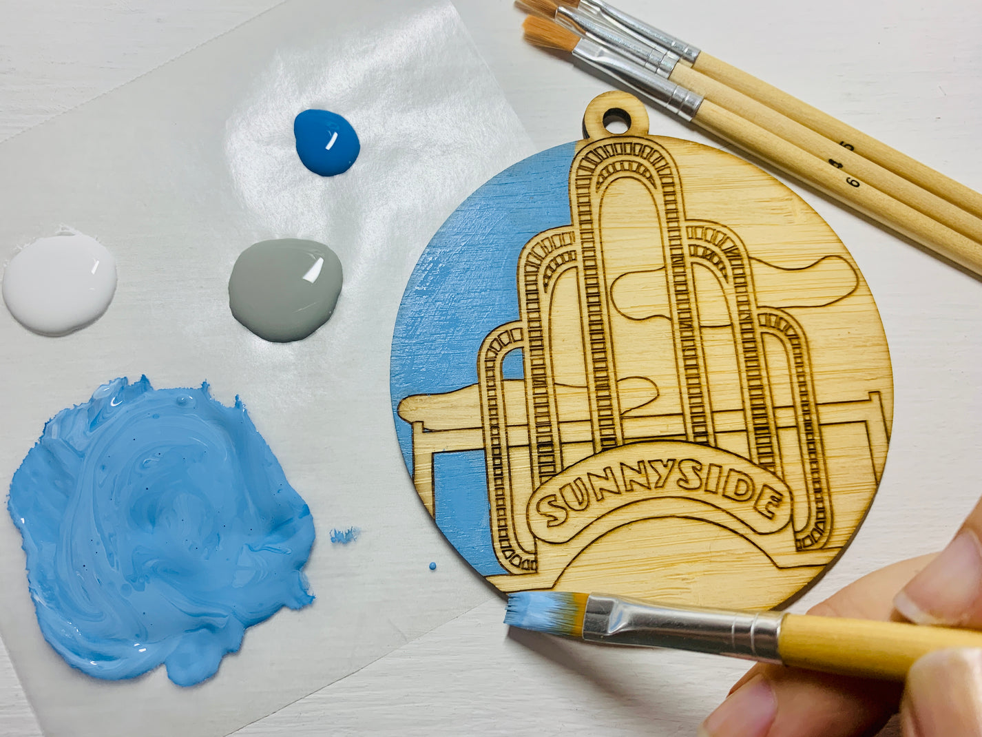 Cozy Up In Sunnyside DIY Paint Kit || Sustainability Meets Fun at R+D
